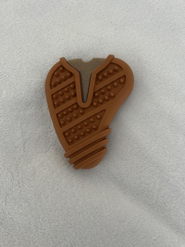 FRISCO Beef Flavored Steak Rubber & Nylon Chew Dog Toy for Heavy ...