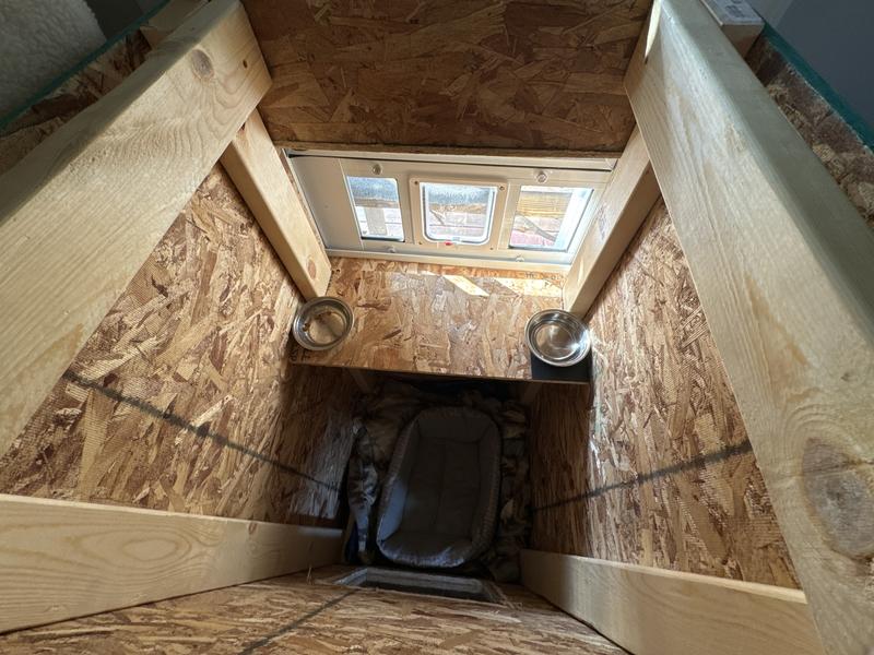 IDEAL PET PRODUCTS Sash Window Flap Cat Door, 27-32 inches - Chewy.com