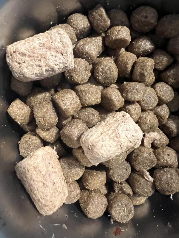 STELLA & CHEWY'S Meal Mixers Super Beef, Chewy's Chicken & Tantalizing ...