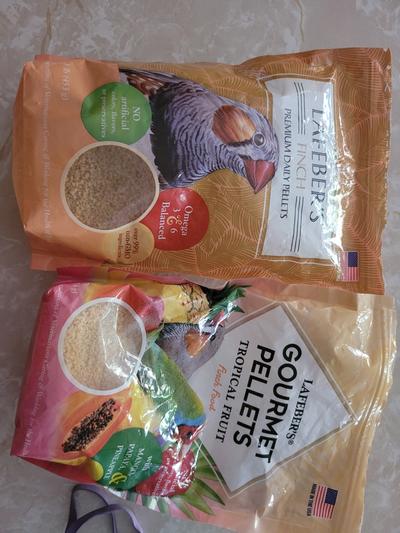 LAFEBER Tropical Fruit Gourmet Pellets Finch Bird Food, 1-lb bag ...