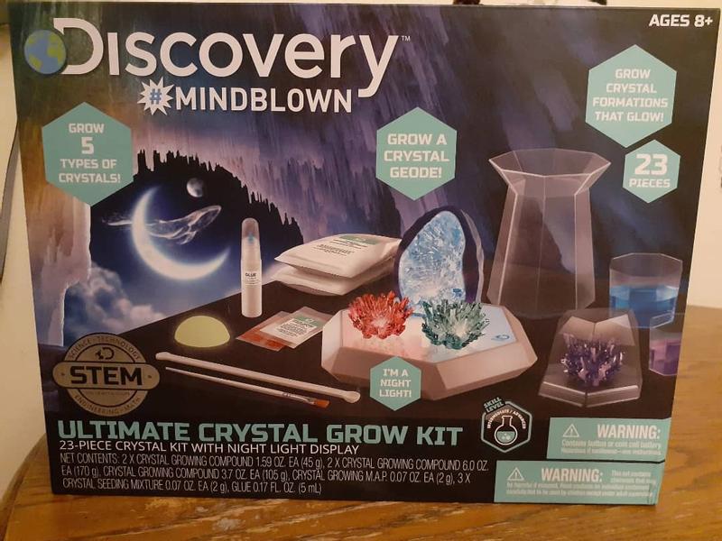 Discovery #Mindblown Ultimate 23-Piece Crystal Growing Kit - Macy's