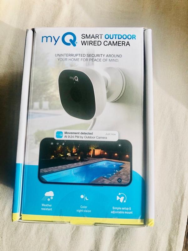 Chamberlain myQ Smart Secure Outdoor 1-Channel 1-Camera 1080P Plug-in ...