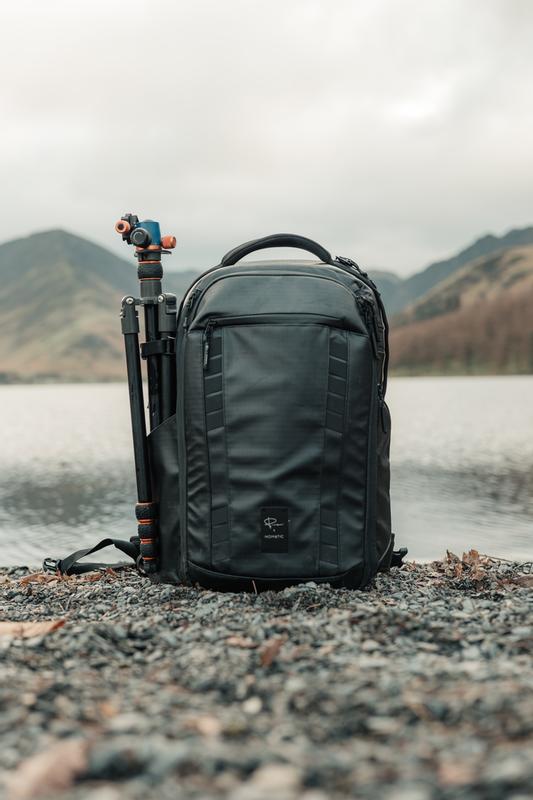 Nomatic McKinnon Camera Pack 35L - Travel
