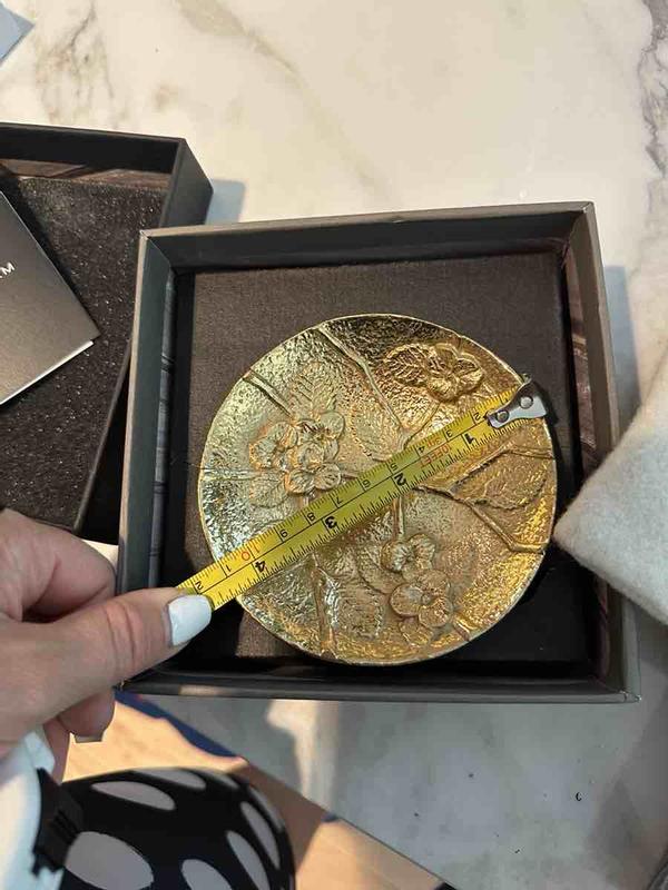 Michael Aram Hydrangea Gold-Tone Plate Decor | Nordstromrack