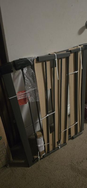 Toddleroo by North States 52-in x 36-in Pressure Mounted Graphite Metal ...