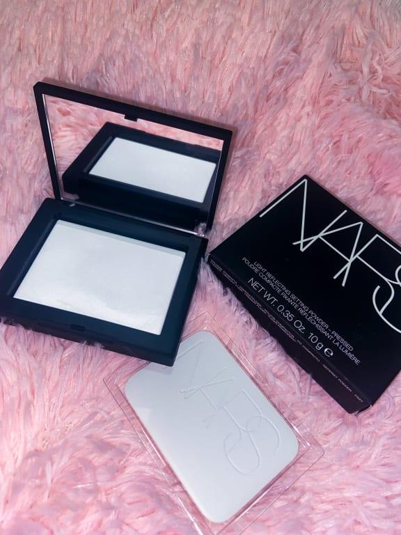 NARS Light Reflecting Pressed Setting Powder | Bloomingdale's