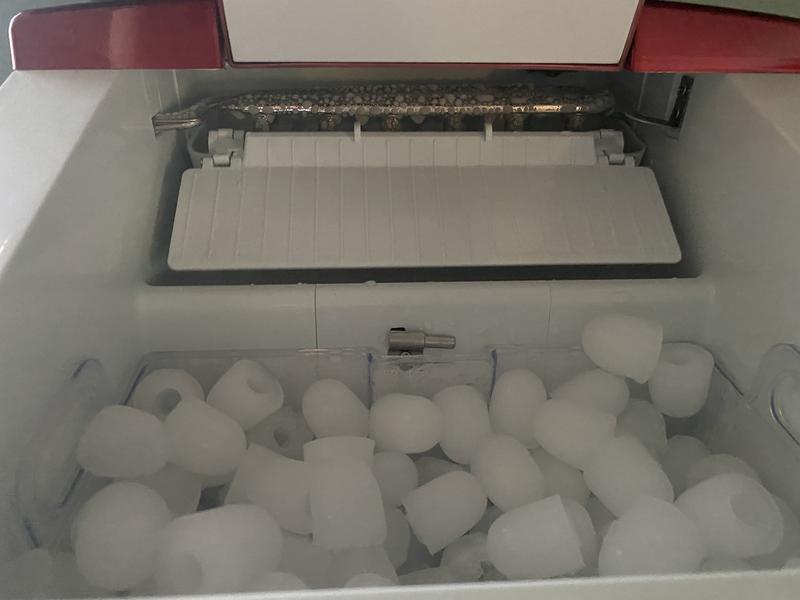 NewAir 50 lb. Ice/Day Stainless Steel Portable Ice Maker, 3 Ice Sizes ...