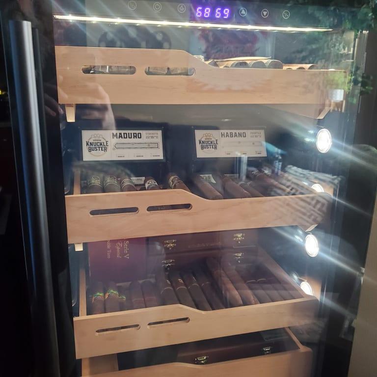 Newair 840 Count Electric Cigar Humidor, Built-in Humidification System ...