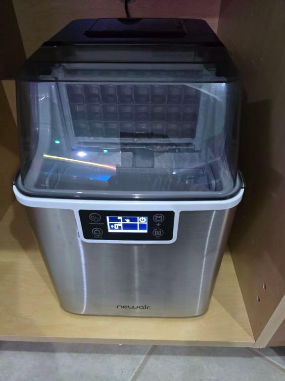 Newair Countertop Portable Clear Ice Cube Maker Machine, 45lbs/24H, in ...