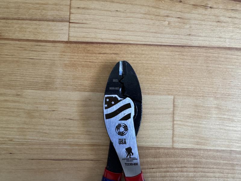 Southwire Wire Cutter/Crimper 64807740 at Lowes.com