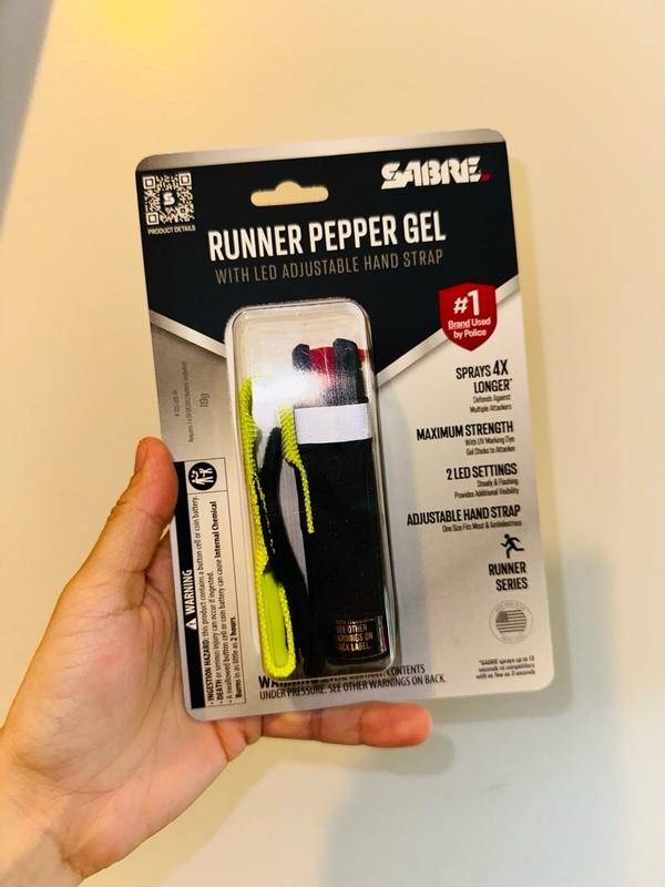 SABRE 0.75-oz Runner Pepper Gel with Adjustable Hand Strap P-22J-LED-04 ...