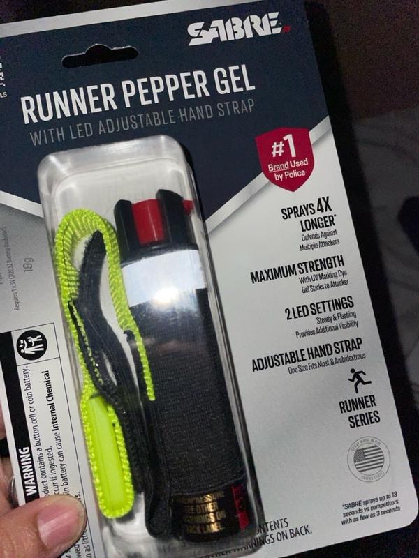 SABRE 0.75-oz Runner Pepper Gel with Adjustable Hand Strap P-22J-LED-04 ...