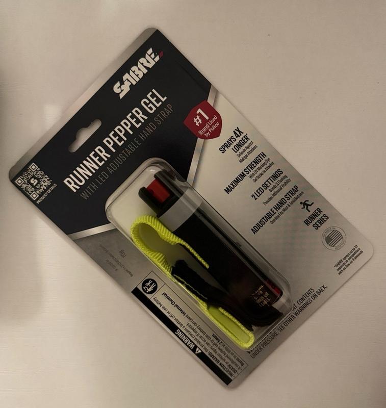 SABRE 0.75-oz Runner Pepper Gel with Adjustable Hand Strap P-22J-LED-04 ...