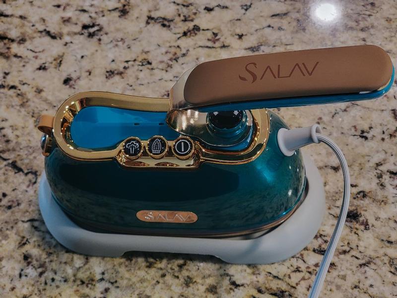 Salav Retro Edition Pearl Auto-Steam Iron with Automatic Shut-Off ...
