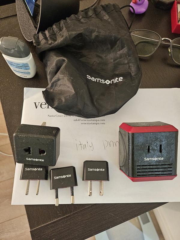 Samsonite 5-Pc. Travel Converter/Adapter Kit with Pouch - Macy's