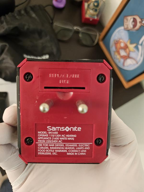 Samsonite 5-Pc. Travel Converter/Adapter Kit with Pouch - Macy's