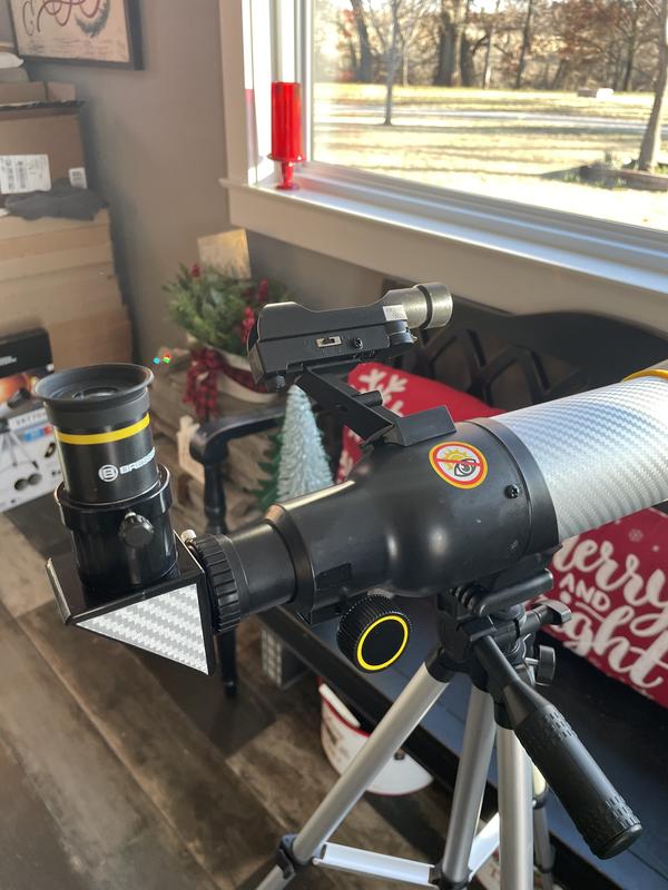 National Geographic 70MM Refracting Telescope with Case National Geographic 70MM Refracting Telescope with Case