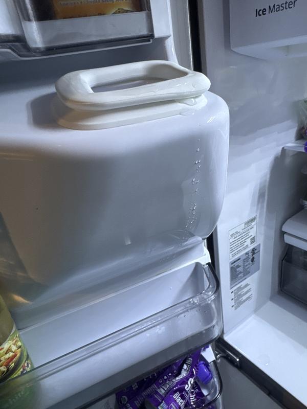 Samsung 28-cu ft 4-Door Smart French Door Refrigerator with Ice Maker ...