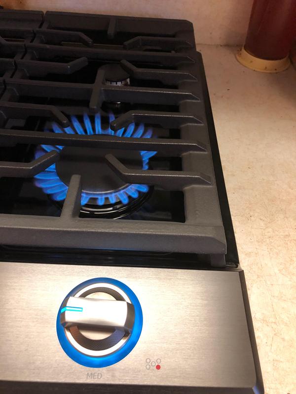 Samsung 30-in 5 burners Black Stainless steel Gas Cooktop (Griddle ...