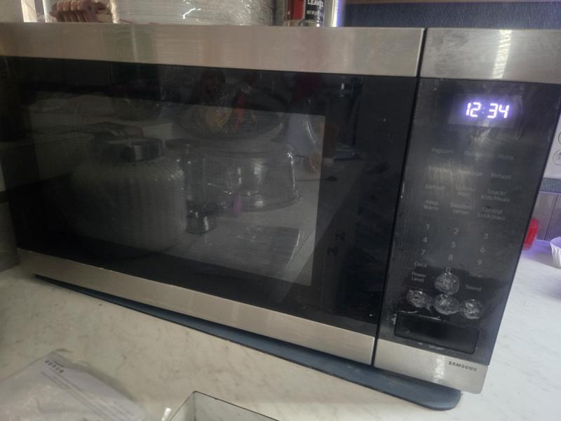 Samsung 1.9-cu ft 900 -Watt Countertop Microwave ( Mate black steel ...