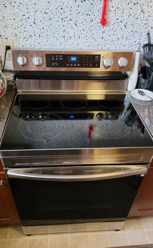 Samsung NE63A6311SS/AA 30" 6.3 cu.ft. Stainless Steel Electric Range ...