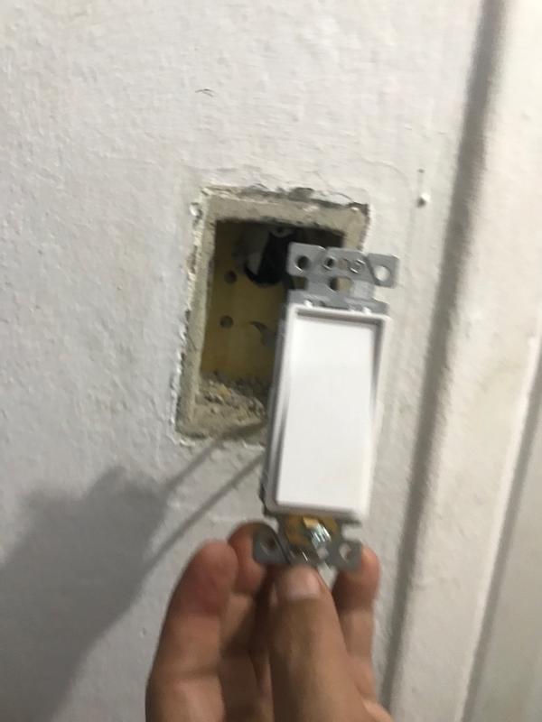 Square D X Series 20-amp Single-pole Rocker Master Light Switch , White ...
