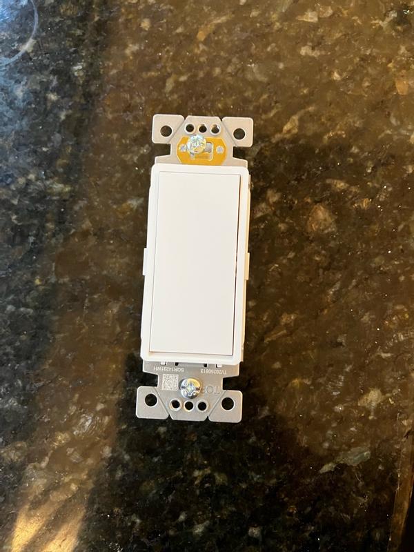 Square D X Series 20-amp Single-pole/3-way Rocker Master Light Switch ...