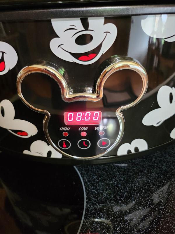 Disney Mickey Mouse 7-Quart Digital Slow Cooker with Sound in the Slow ...