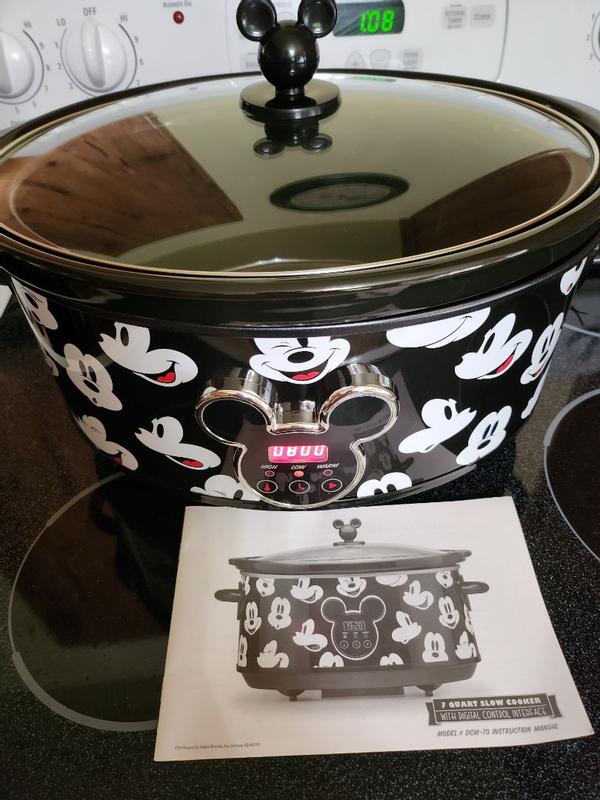 Disney Mickey Mouse 7-Quart Digital Slow Cooker with Sound in the Slow ...