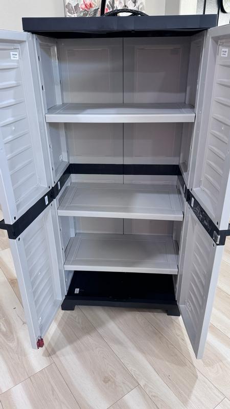 Sunnydaze Decor Sunnydaze 48.75-in H Resin Garage Storage Cabinet ...