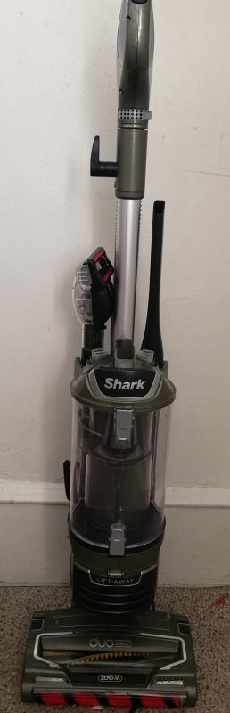 Shark ZU782 Rotator® Lift-Away® DuoClean® Pro Upright Vacuum with Self ...