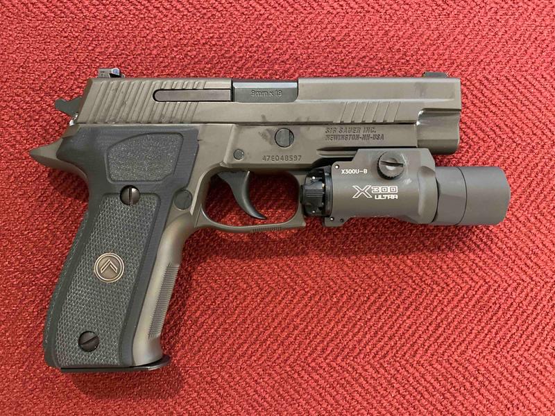 Sig Sauer P226 Tactical Light Laser | Shelly Lighting