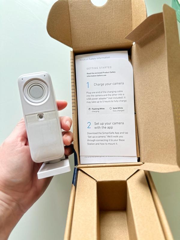 SimpliSafe Smart Alarm Wireless Indoor Security Camera Indoor 1-Camera Battery-operated Stick Up ...