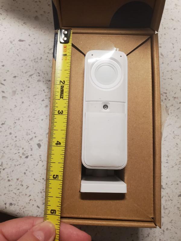 SimpliSafe Smart Alarm Wireless Indoor Security Camera Indoor 1-Camera Battery-operated Stick Up ...