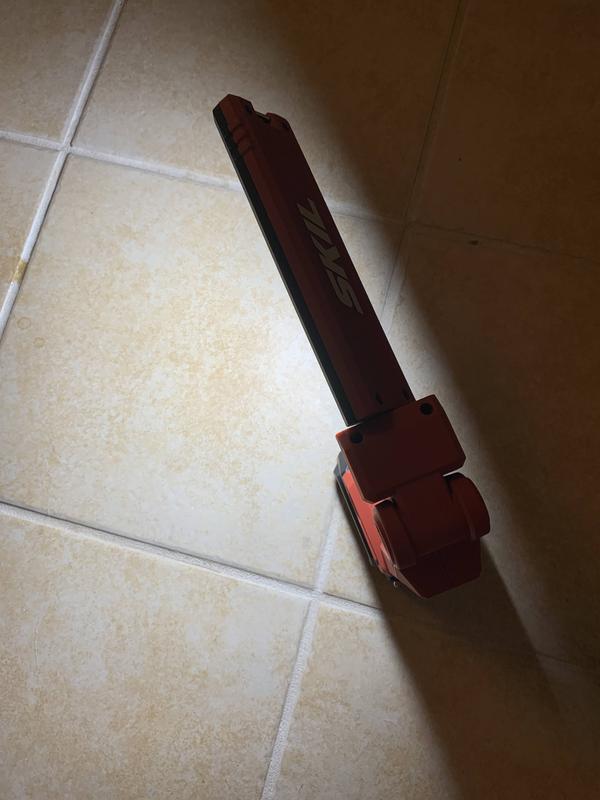 SKIL PWR CORE 12-volt Lithium Ion (li-ion) Cordless 600-Lumen LED ...