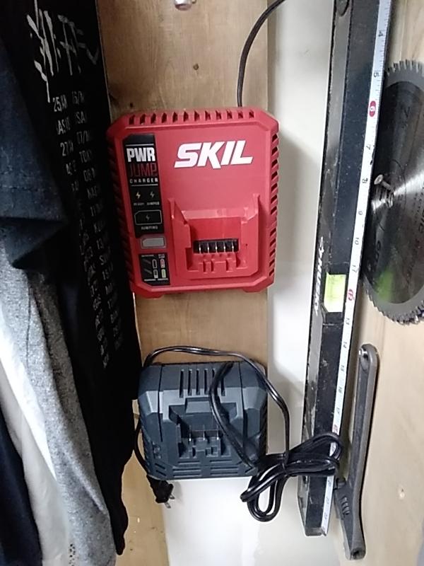 SKIL PWR CORE 12-volt Cordless Brushless Variable 32-Piece Oscillating ...