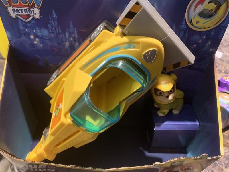 Aqua Pups Rubble Hammerhead Shark Vehicle with Collectible Action ...