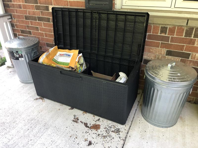 Toomax Portofino Large 90 Gallon Plastic Outdoor Storage Backyard Deck ...