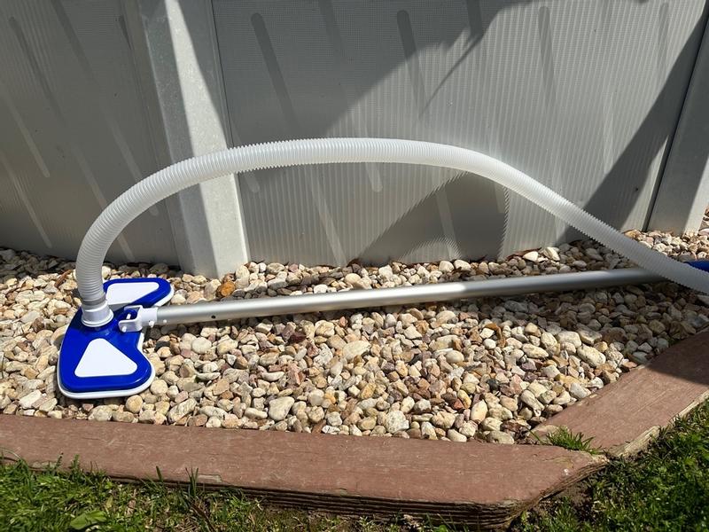 Bestway Flowclear AquaClean 110 Inch Pool Vacuum for 20 Feet Above ...