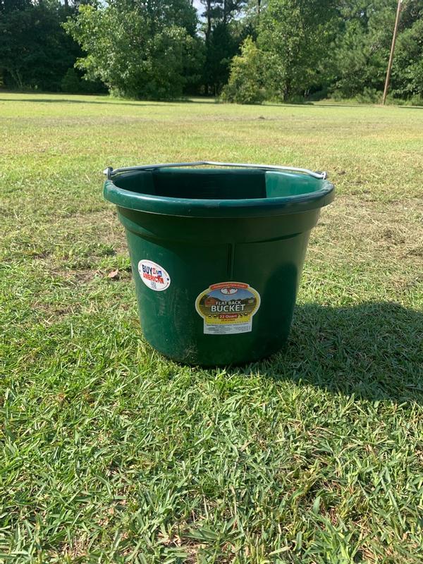Little Giant Heavy Duty 22 Quart Flat Back Plastic Bucket w/ Metal ...