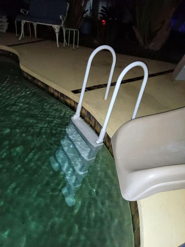Vinyl Works 60-in Aluminum Drop-in pool steps Hand Rail in the Above ...