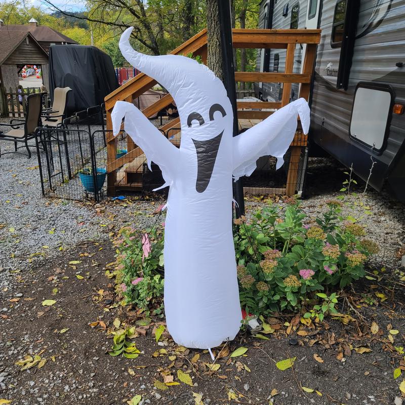 Airflowz 8-ft Pre-Lit Gray Reaper Inflatable for Indoor/Outdoor ...