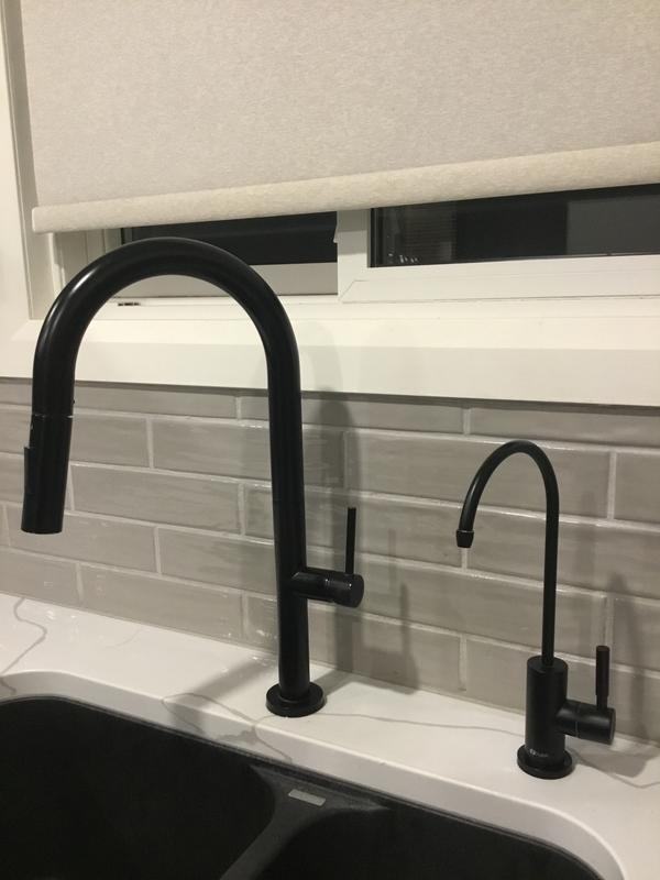 Stylish Melfi Brushed Stainless Steel Single Handle Deck-mount Kitchen ...