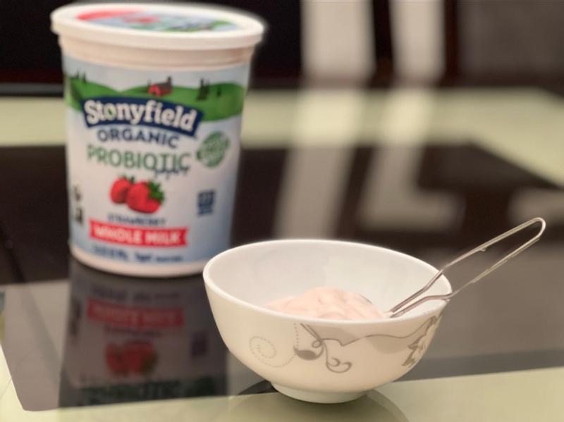 Stonyfield Organic Whole Milk Probiotic Yogurt Strawberry, 57% OFF