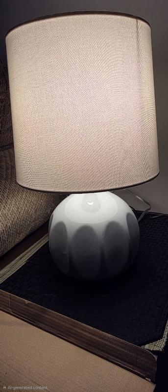 Livabliss Bellune 15-in White On/Off switch Table Lamp with Linen Shade ...