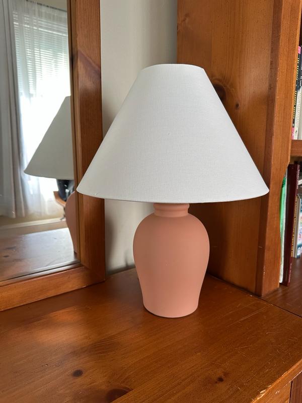Livabliss Besson 19-in White/Beige On/Off switch Table Lamp with Linen ...