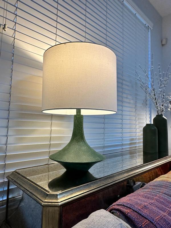 Livabliss Bryant 23-in White/Green 3-way Table Lamp with Linen Shade in ...