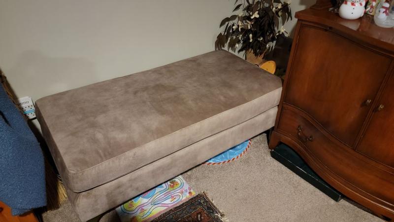 Livabliss Galey Alix Benjamin Polyester 47-in Dining Bench in the ...
