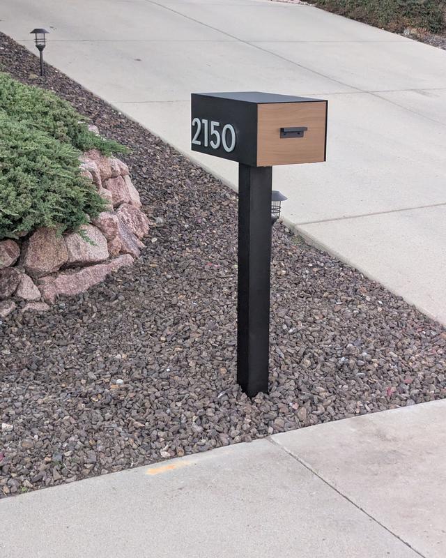 Post & Porch Post-Mounted Mailboxes 4 x 4 Gray Steel Flat Mount Mailbox ...