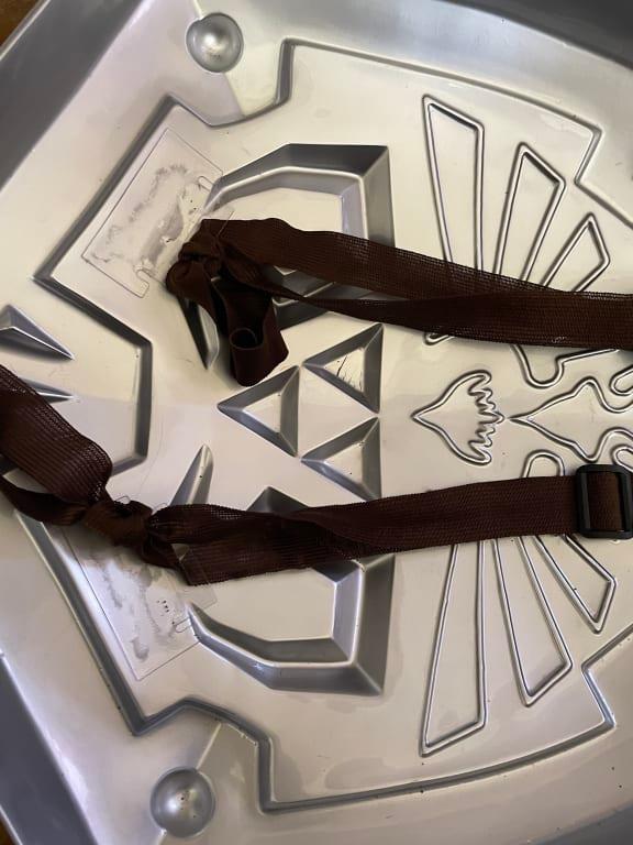 Nintendo The Legend of Zelda Link Shield Weapon, Blue/Silver, 15-in ...